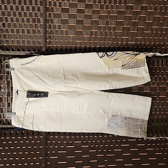 J.E Creation | Pants & Jumpsuits | Nwt Tan Safari Capris | Poshmark